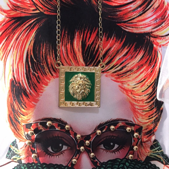 Callie Lives | Jewelry | Green Leo Lion Head Gold Chain Callielives ...